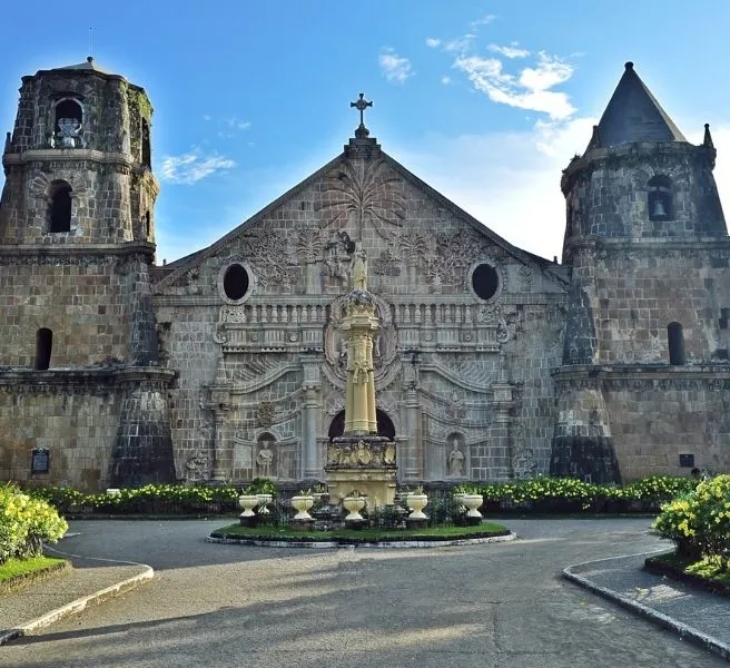 Go Hotels Iloilo | Affordable Hotel in Iloilo City